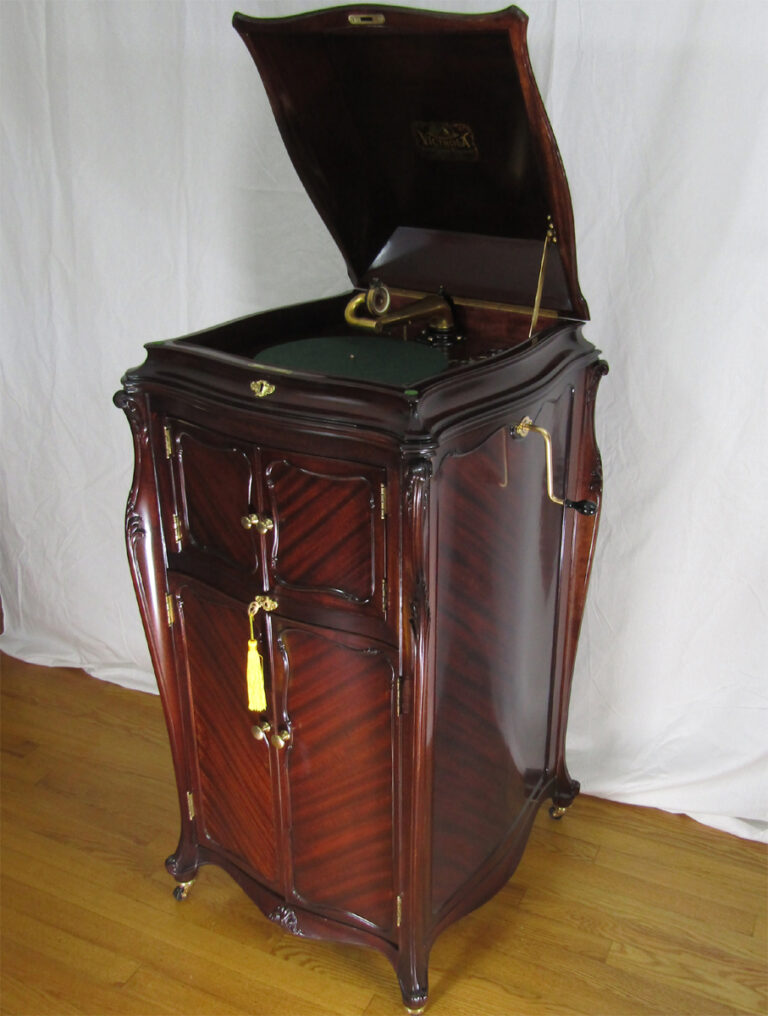 1915 Victrola VV-XVIII - Mahogany - New England Victrola LLC