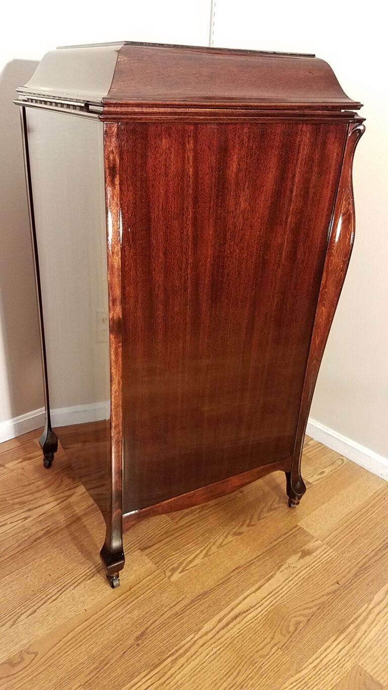 1921 Victrola VV-100 - Mahogany - New England Victrola LLC