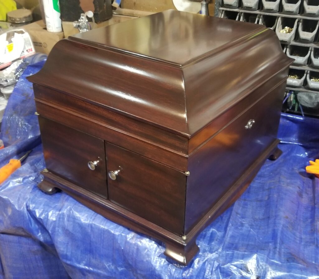 1918 Victrola VV-IX Table Top - Mahogany - New England Victrola LLC